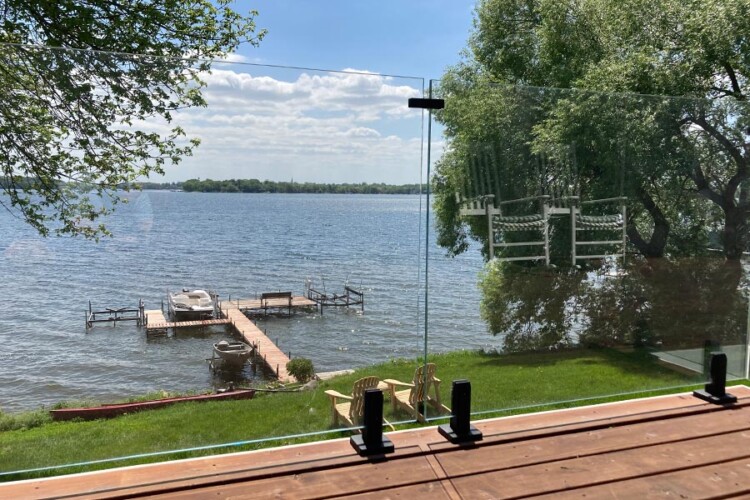 IG Railing – Illuminated Glass Railing